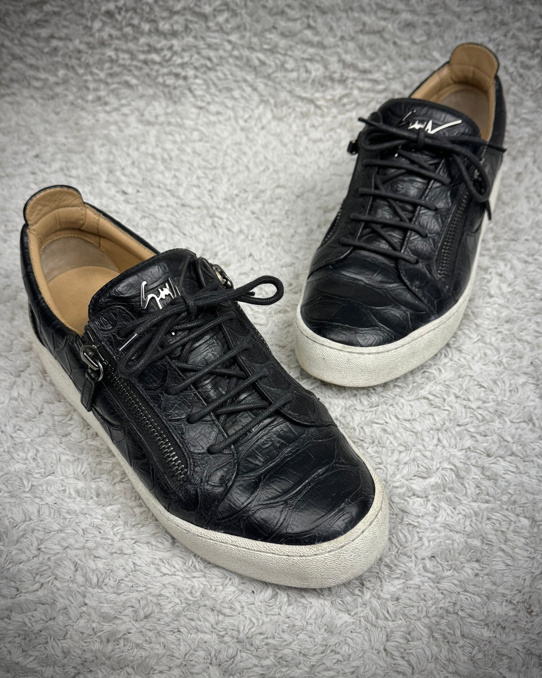 Boots – Paroxa